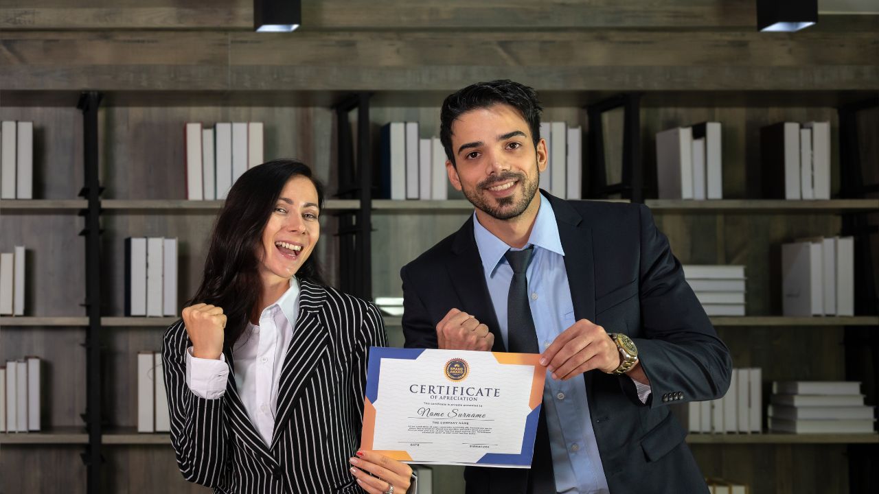 Revealed: Top 6 Most Popular Executive Coaching Certification Programs